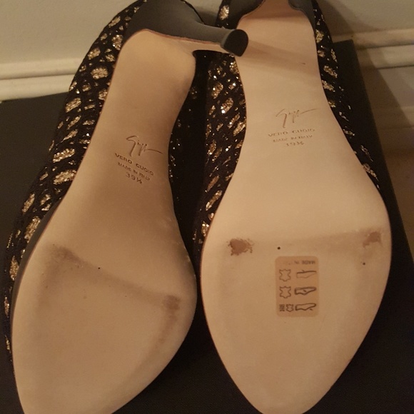 Giuseppe Zanotti | Shoes | Giuseppe Zanotti Blackgold Shoe | Poshmark